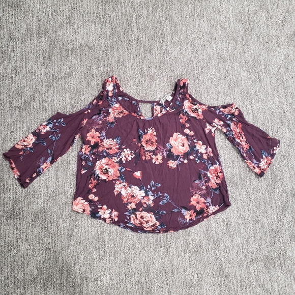 Gypsies & Moondust | Tops | Gypsies And Moondust Medium Burgundy Floral ...